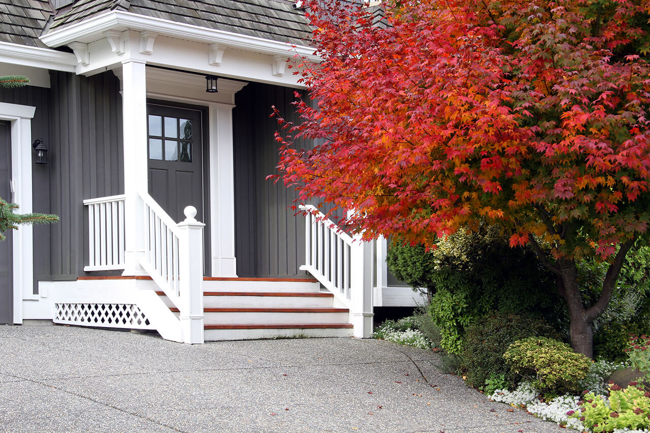 6 Tips to Boost Fall Curb Appeal - Bronze Star Home Inspections